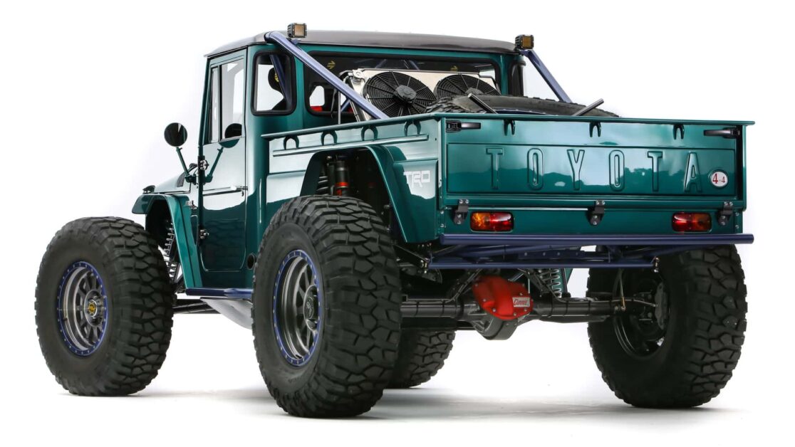 Toyota FJ Bruiser Hadir dengan Mesin NASCAR dan Kecepatan Off-Road Luar ...