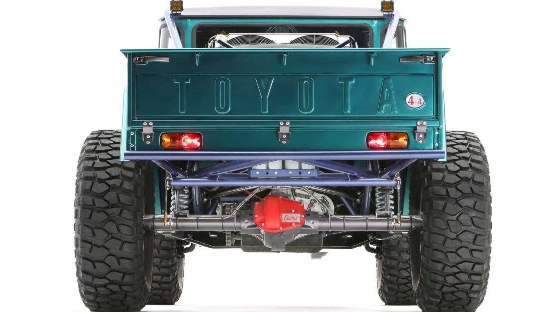 Toyota FJ Bruiser Hadir dengan Mesin NASCAR dan Kecepatan Off-Road Luar ...